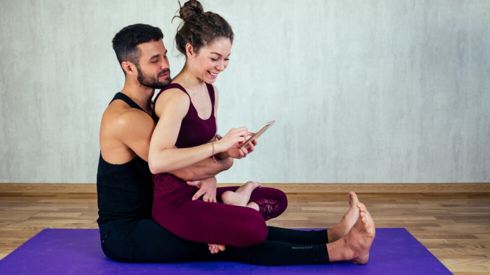 Conheça a Massagem Lingam: Um Guia Terapêutico Completo